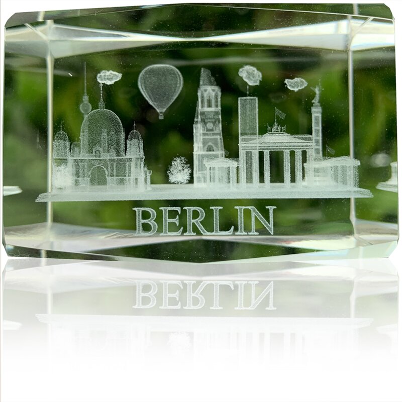 Berlin glass cuboid with laser engraving skyline | buy, 14,90